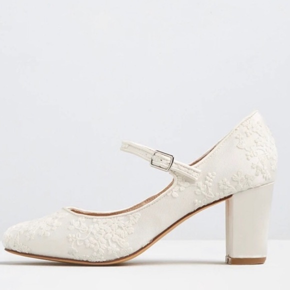 chelsea crew | Shoes | Bnib Modcloth Chelsea Crew Embroidered Mary Jane ...